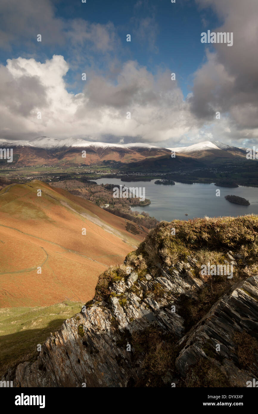 View from Cat Bells over Derwent Water to snow-capped Skiddaw and ...