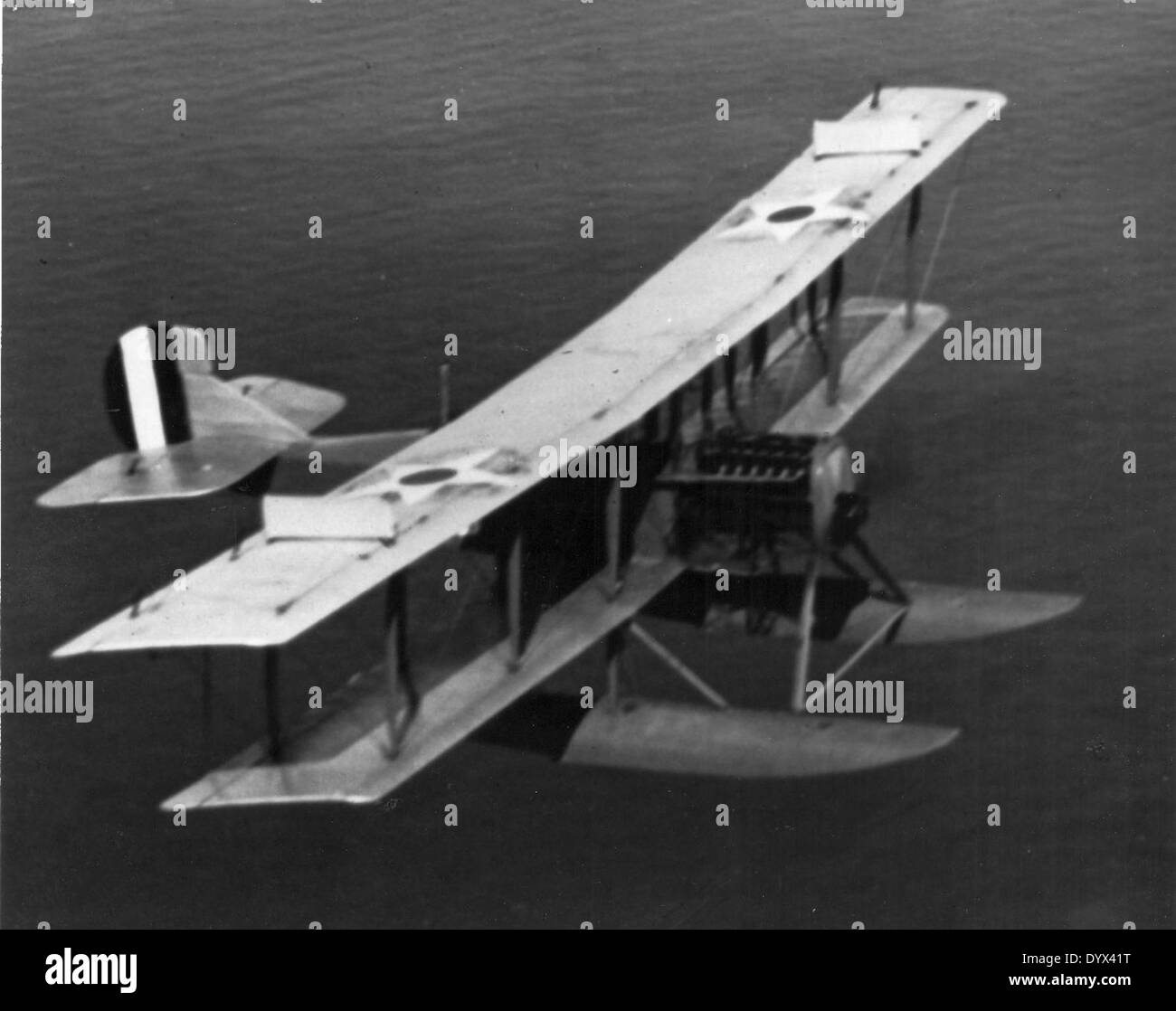 The Curtiss R-6L was a military aircraft model designed by Curtiss in ...
