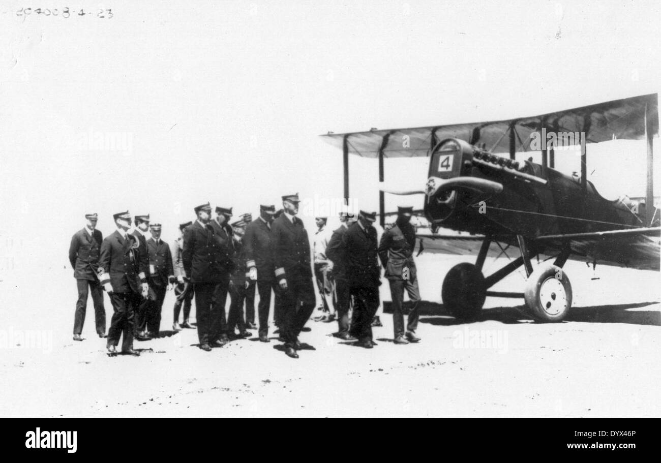 Dh 4 Airplane High Resolution Stock Photography and Images - Alamy