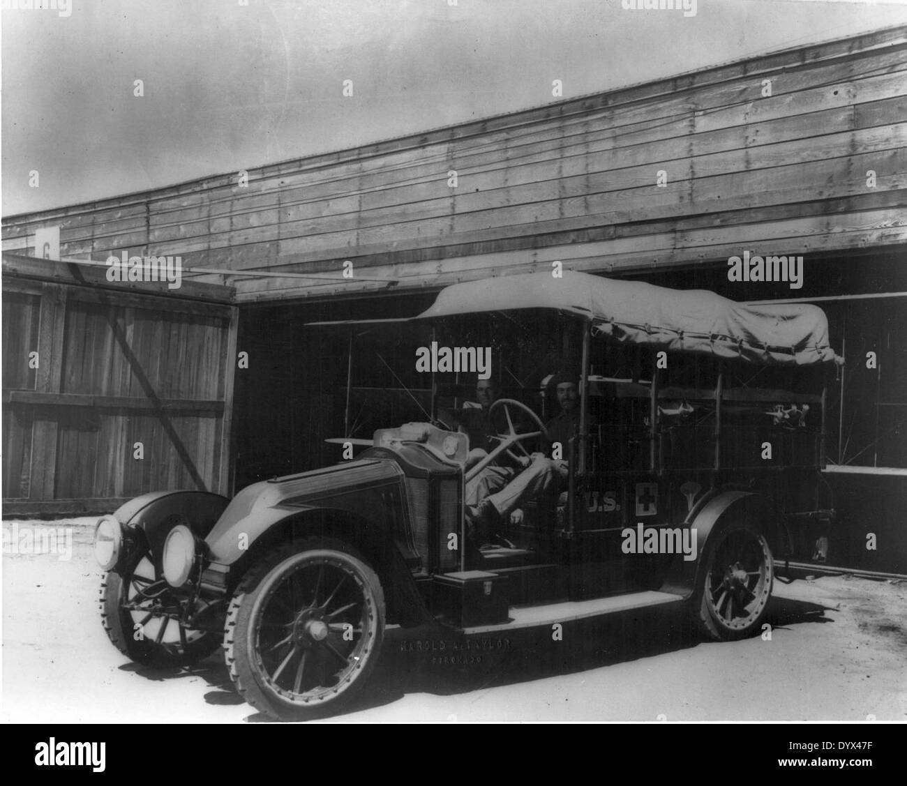 Renault ambulance Black and White Stock Photos & Images - Alamy