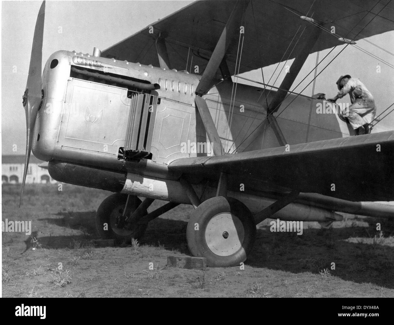 The Douglas DT-1 was a biplane torpedo bomber used by the U.S. Navy in ...