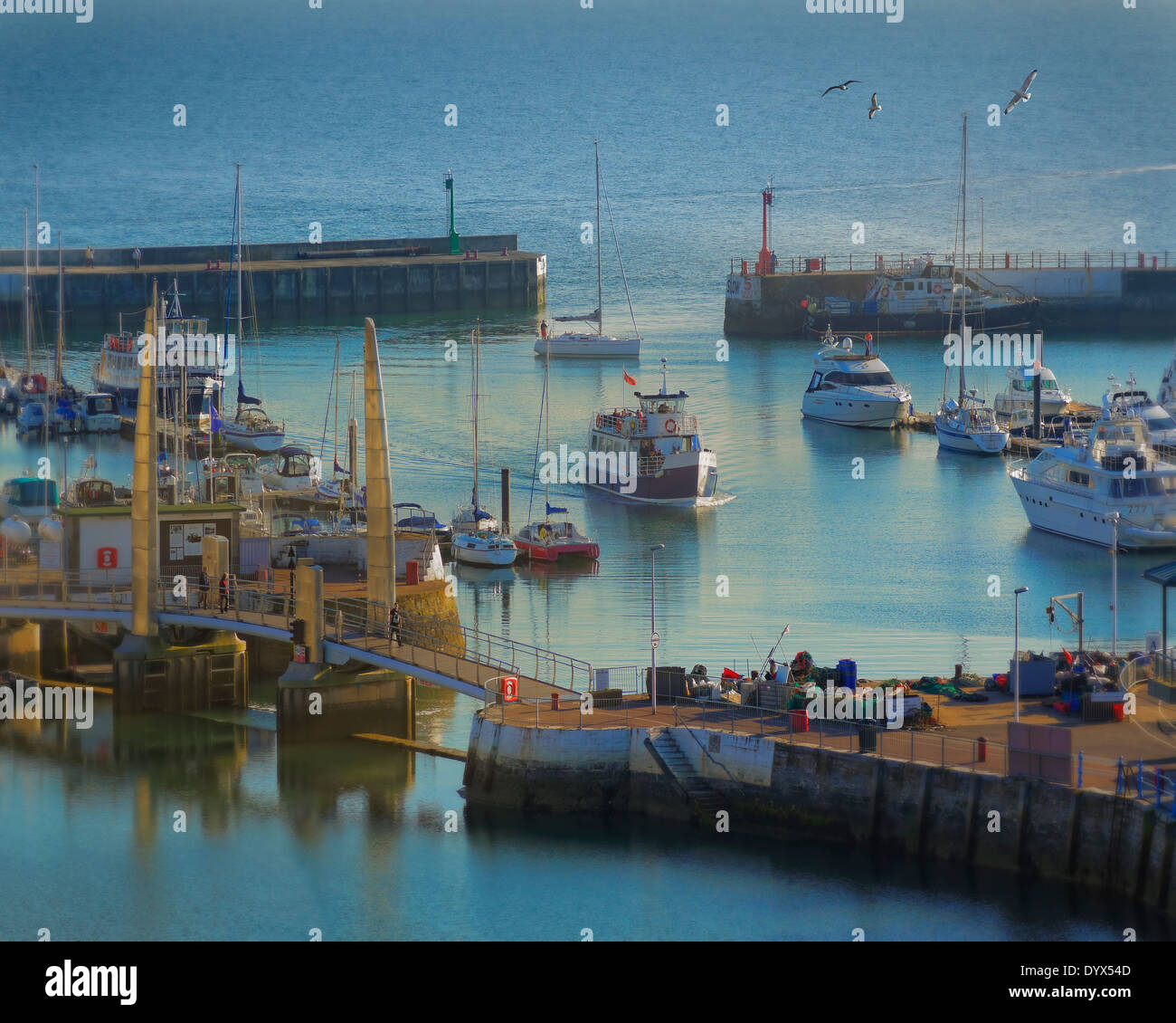 Torquay sea front hi-res stock photography and images - Alamy