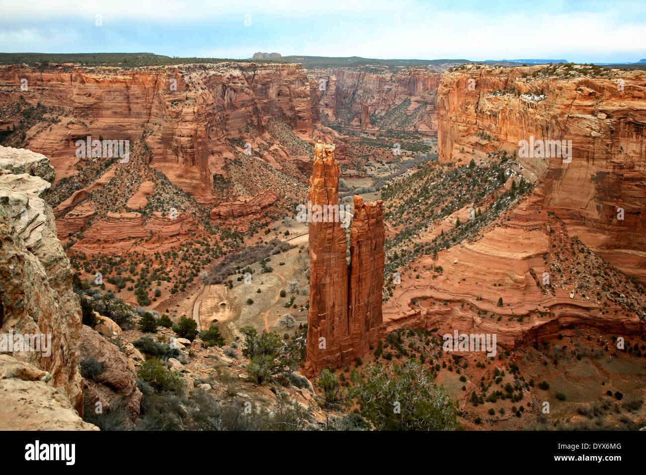 Spider Rock At Canyon De Chelly High Resolution Stock Photography and ...