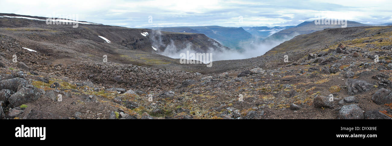 Panorama Putorana plateau clouds in the river valley Stock Photo - Alamy