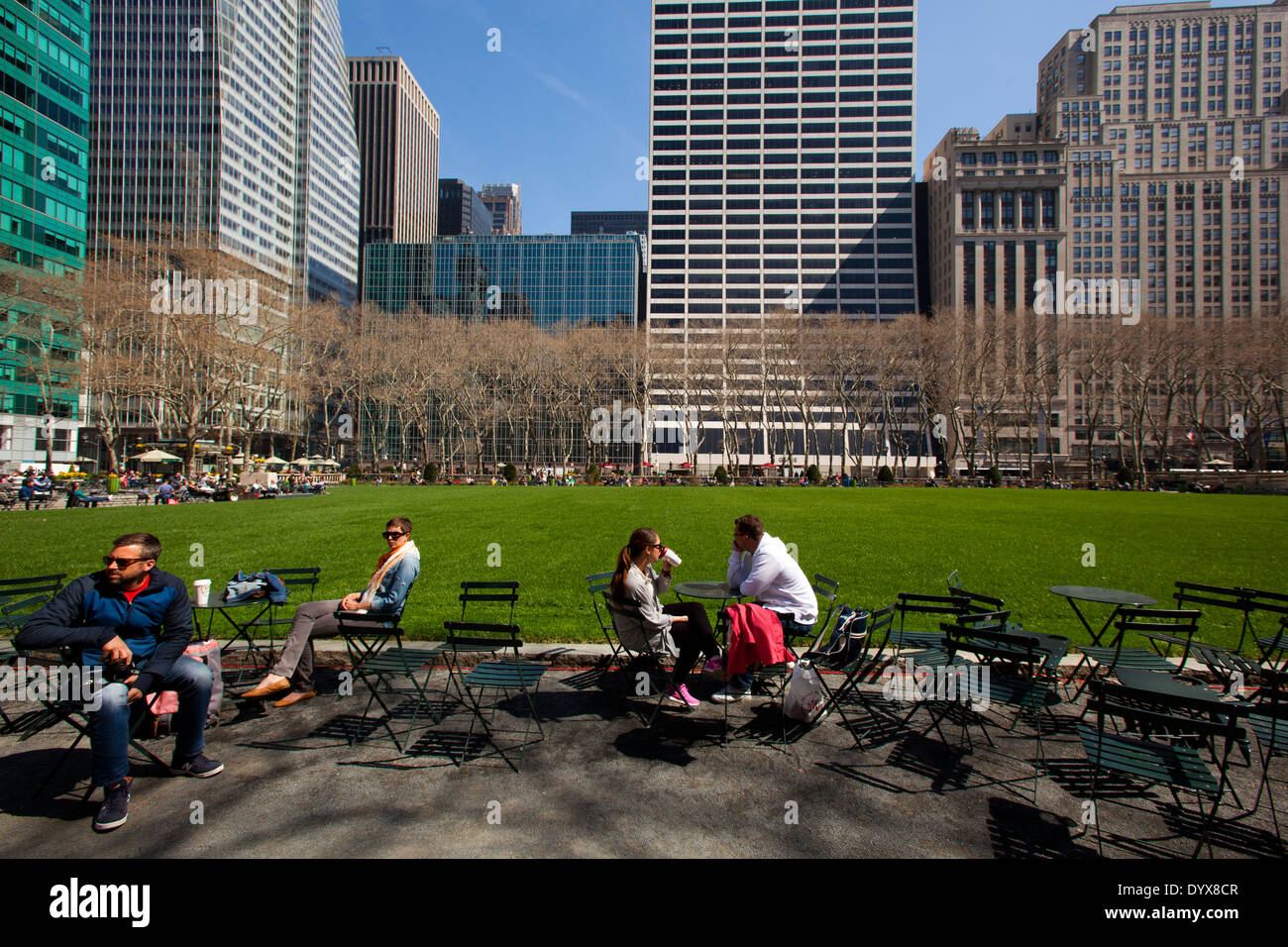Mid town manhattan new york city hi-res stock photography and images ...