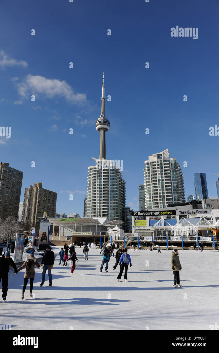 Toronto ice skating hi-res stock photography and images - Alamy