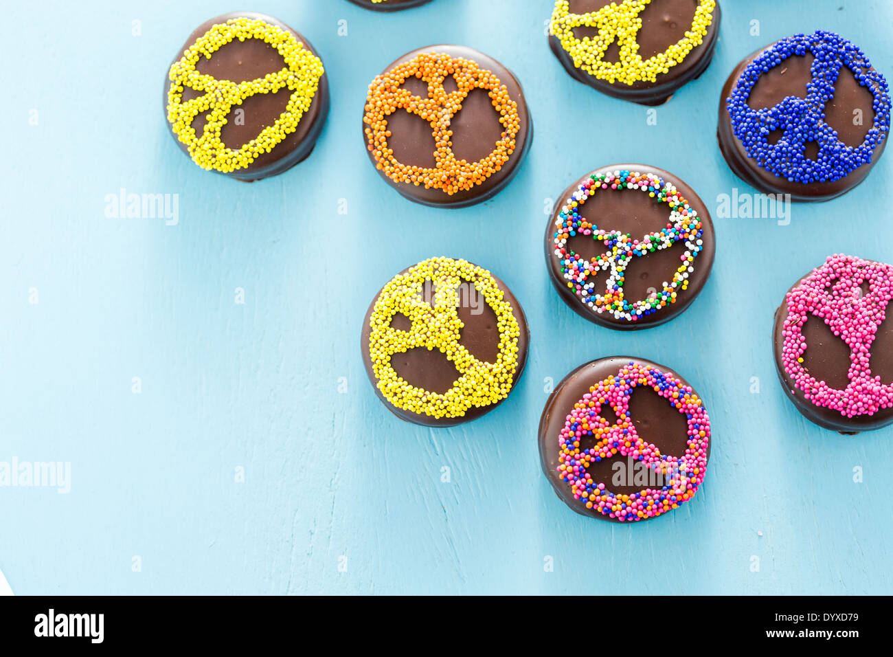 Gourmet Chocolate covered Oreos with colorful sprinkles on top Stock ...