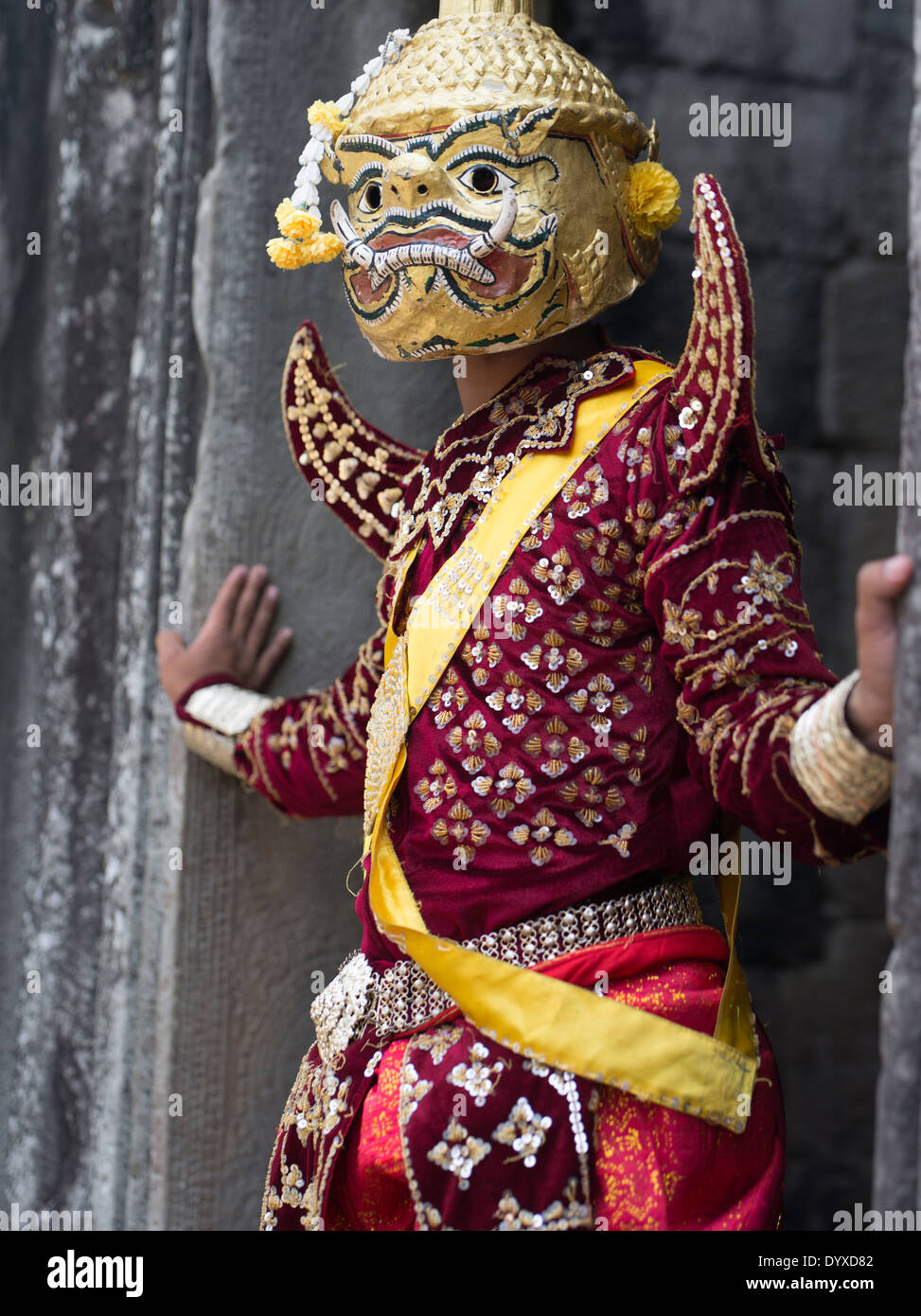 Cambodia mask traditional hi-res stock photography and images - Alamy