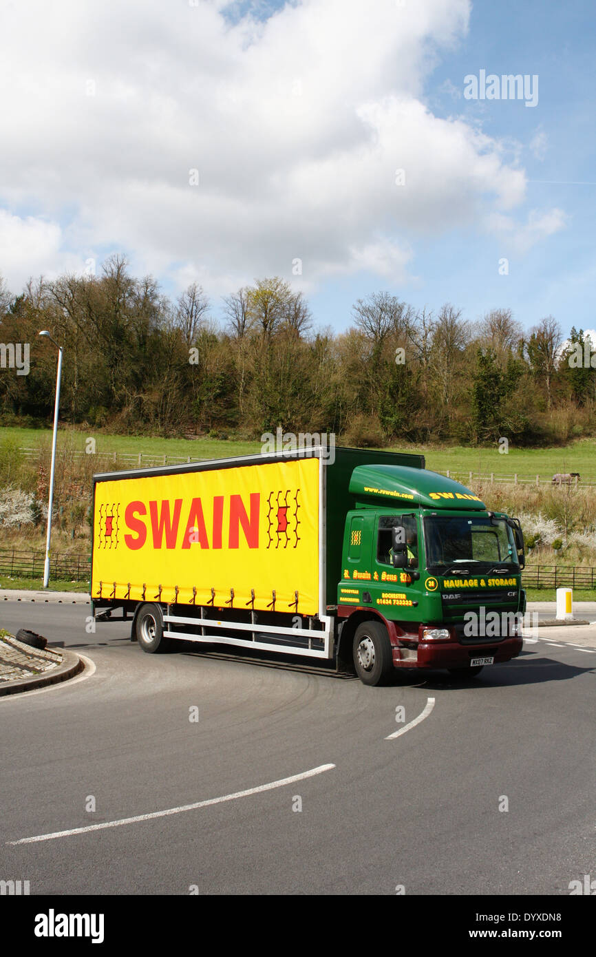 Truck lorry hgv swain hi-res stock photography and images - Alamy