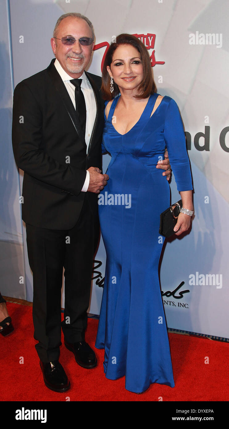 Singer gloria estefan husband emilio hi-res stock photography and ...