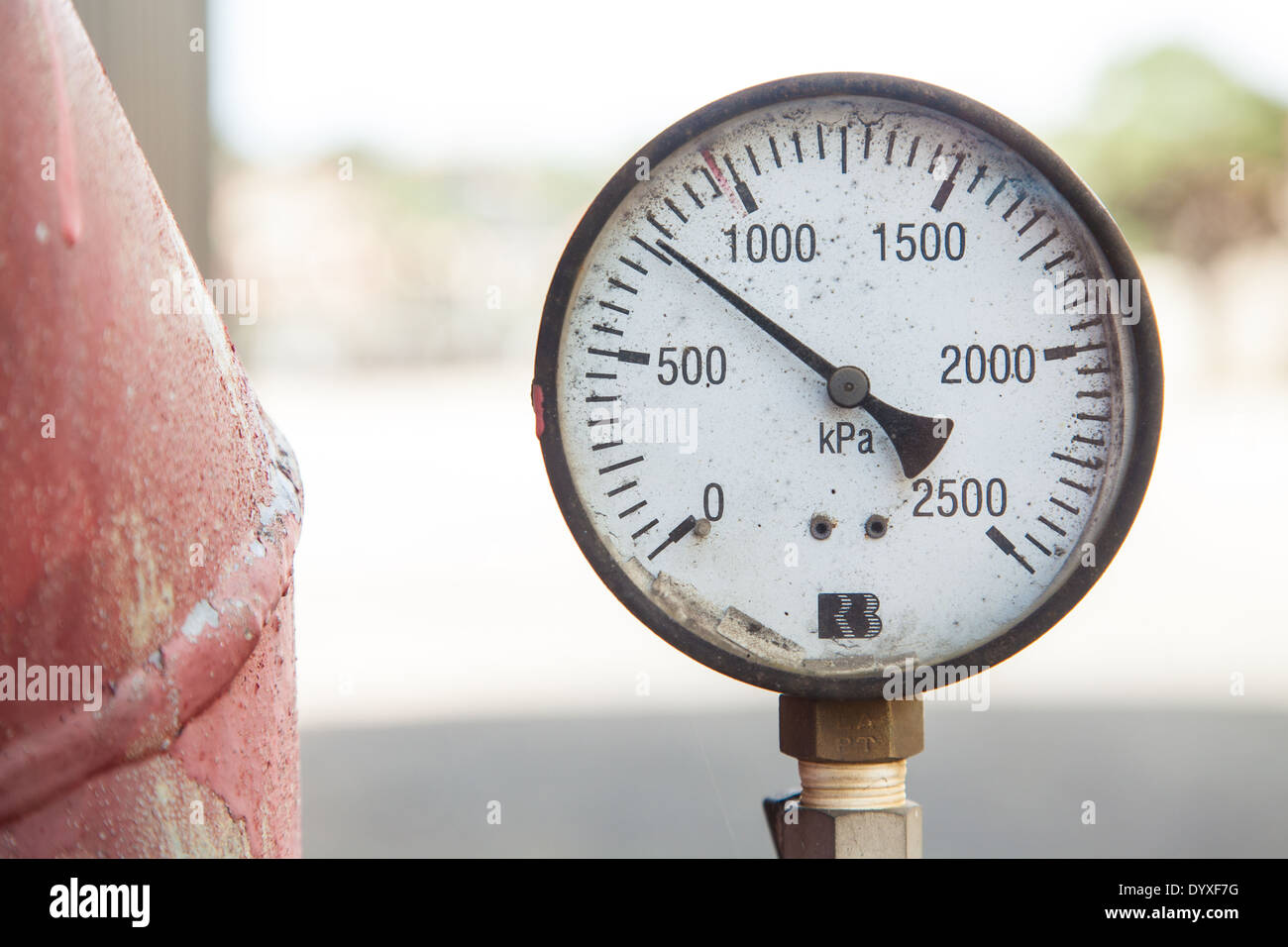 A close up of an old pressure gauge Stock Photo - Alamy