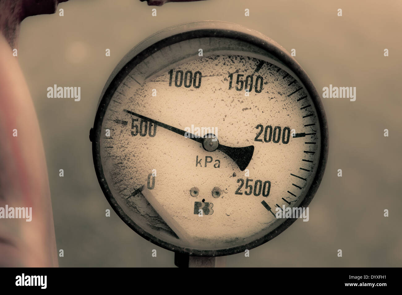 A close up of an old pressure gauge Stock Photo - Alamy