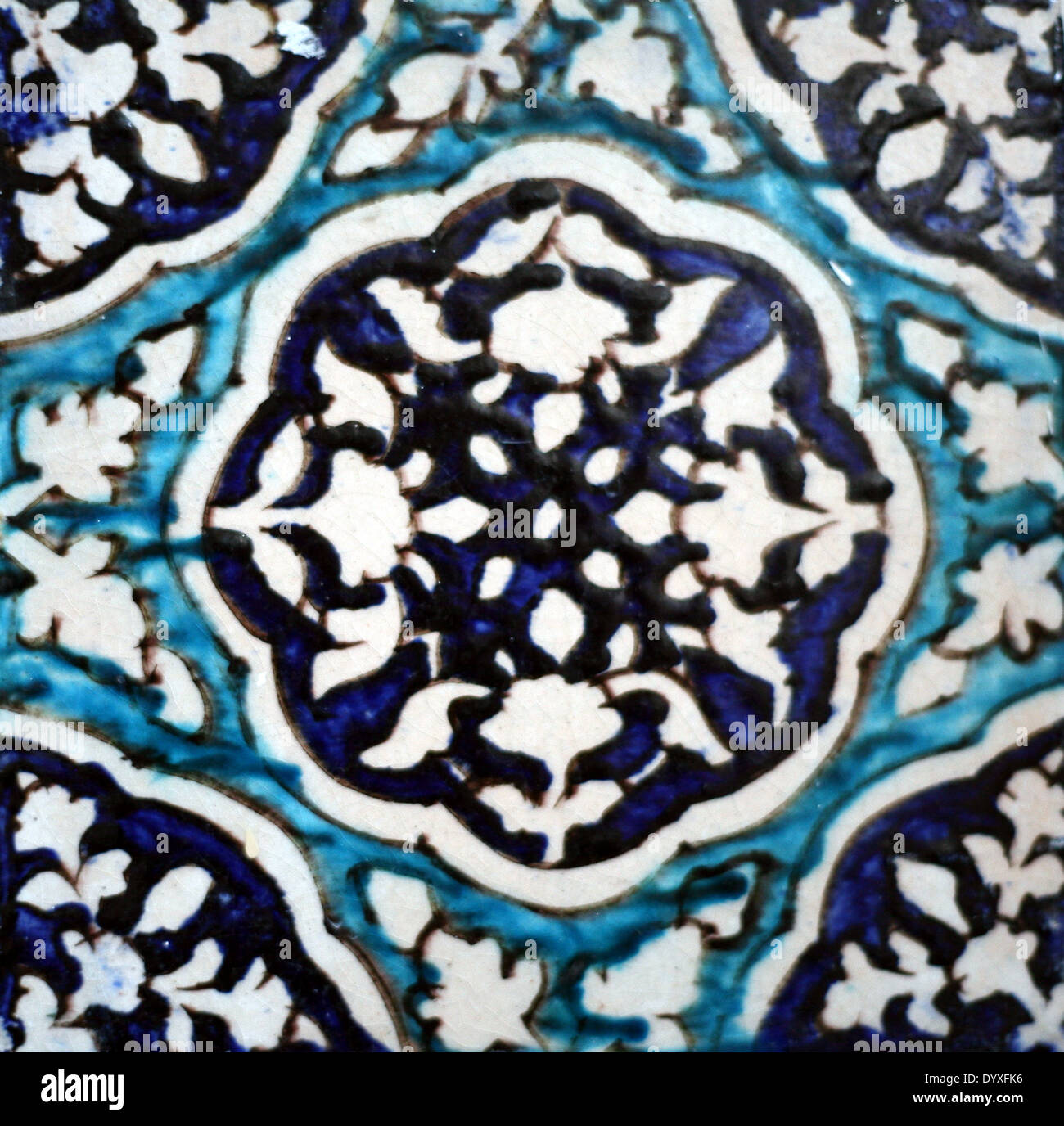 Multan blue tiles hi-res stock photography and images - Alamy
