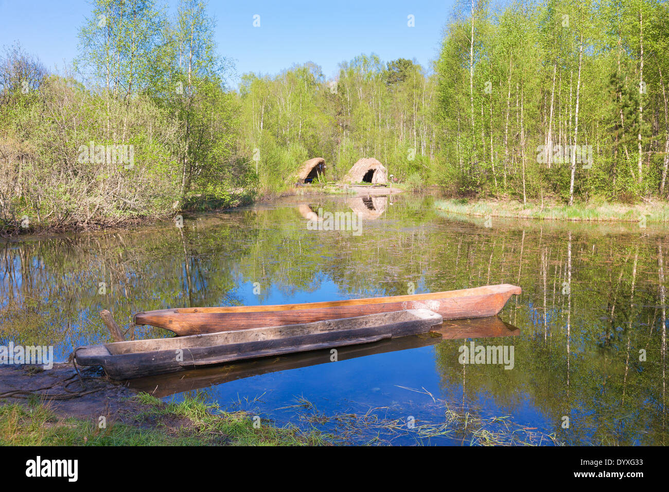 Primitive canoes hi-res stock photography and images - Alamy
