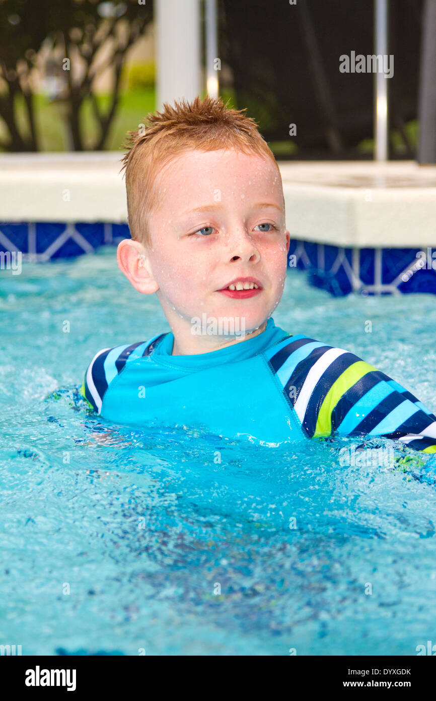 Child pool outdoors hi-res stock photography and images - Alamy