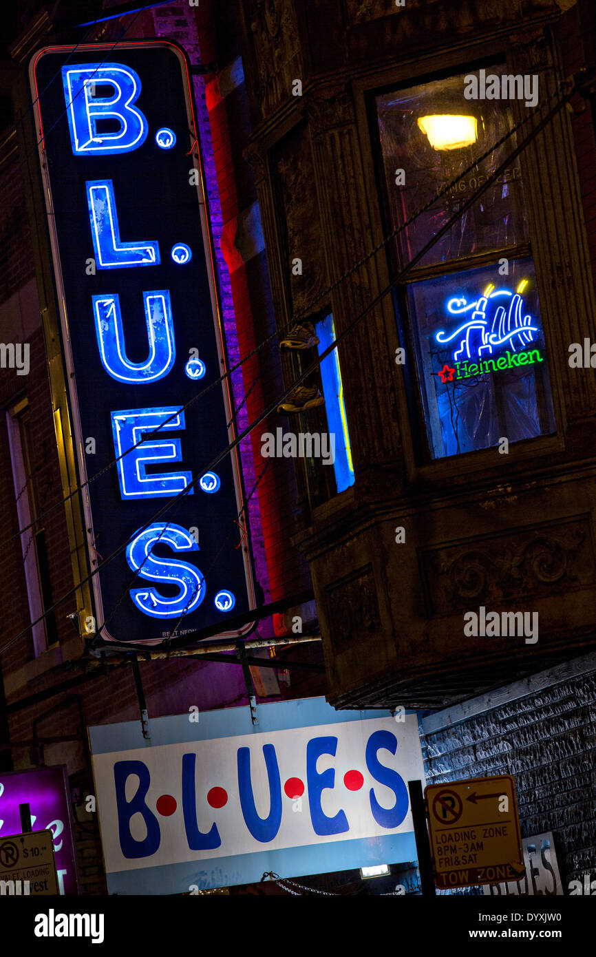 Neon sign at B.L.U.E.S club in Chicago, Illinois USA Stock Photo - Alamy