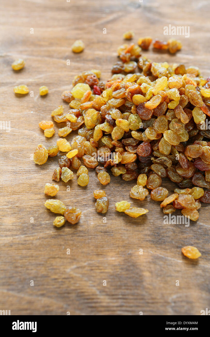 Golden raisins hi-res stock photography and images - Alamy