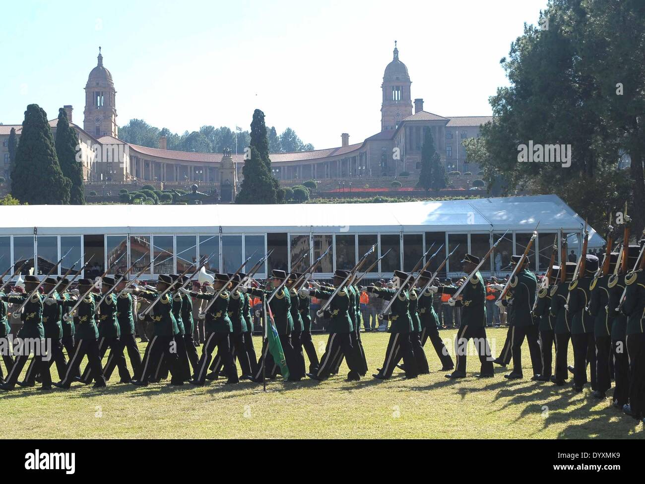 1994 south africa election hi-res stock photography and images - Alamy