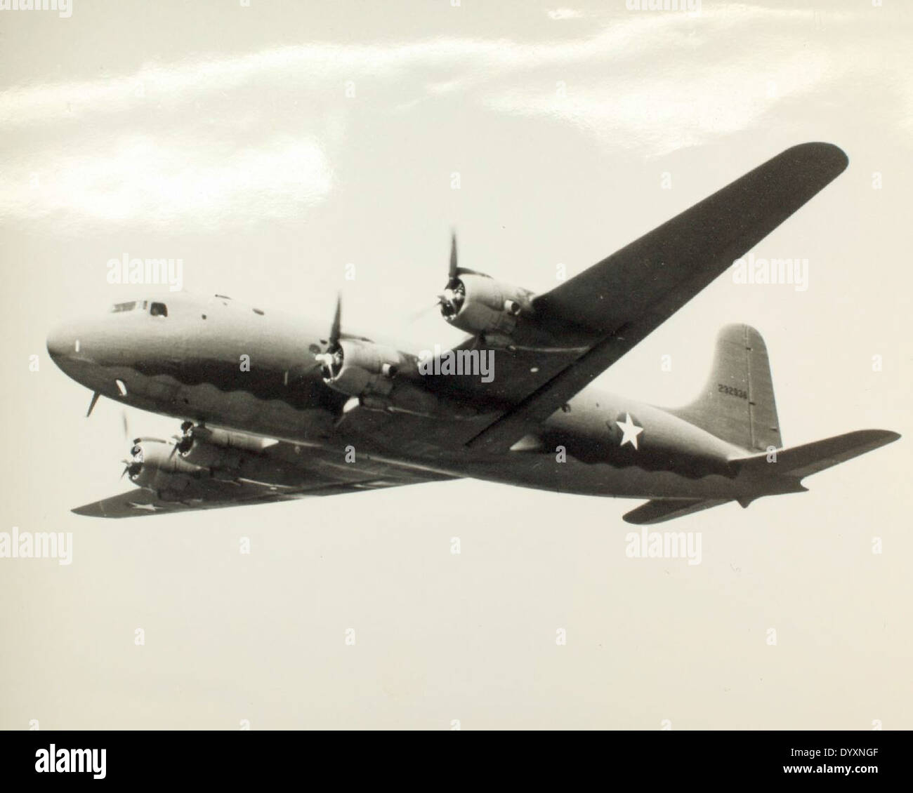 54 douglas transport aircraft hi-res stock photography and images - Alamy