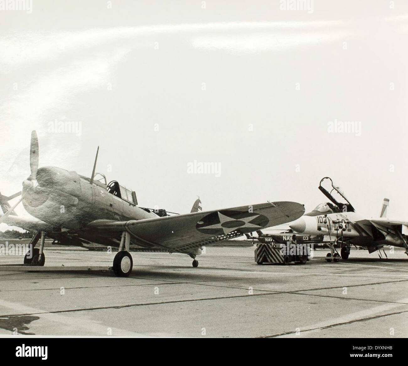 Douglas Dauntless Airplane High Resolution Stock Photography and Images ...