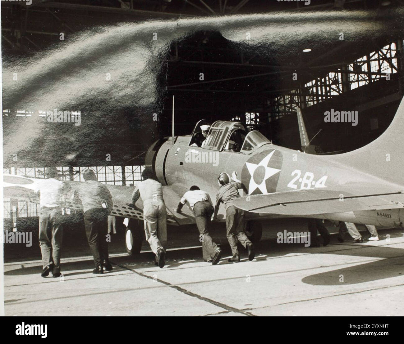 Douglas sbd 5 dauntless sbd hi-res stock photography and images - Alamy