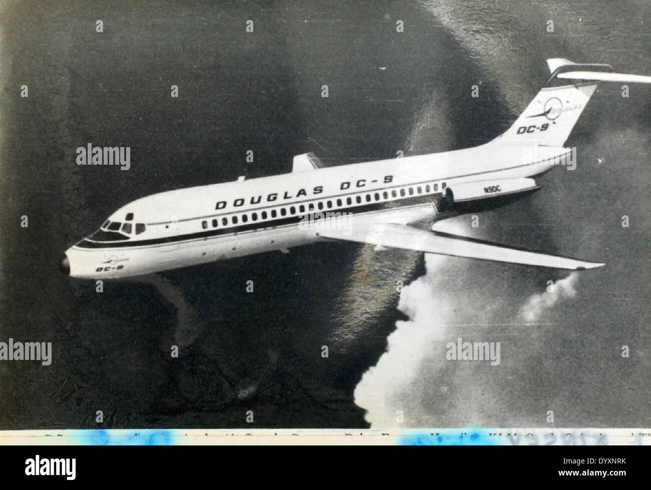 Douglas dc 9 hi-res stock photography and images - Alamy