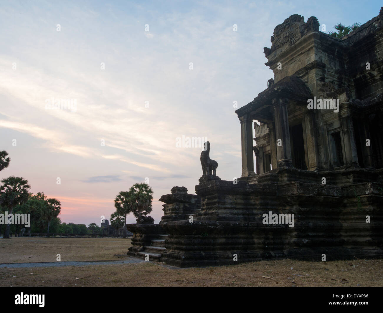Angkor wat sunset hi-res stock photography and images - Alamy
