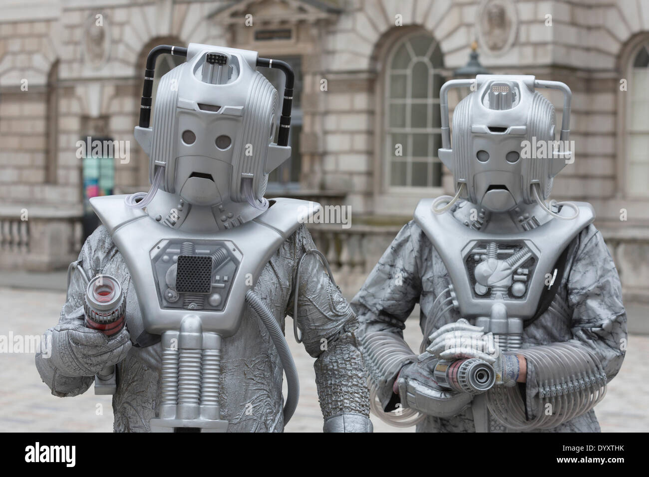 Cybermen hi-res stock photography and images - Alamy