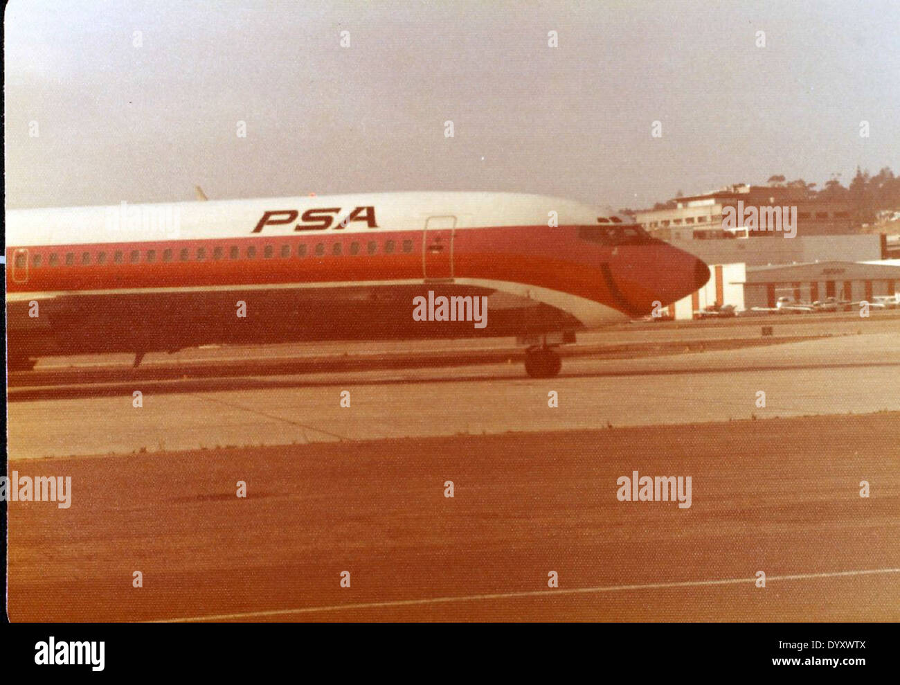 Boeing b727 hi-res stock photography and images - Alamy