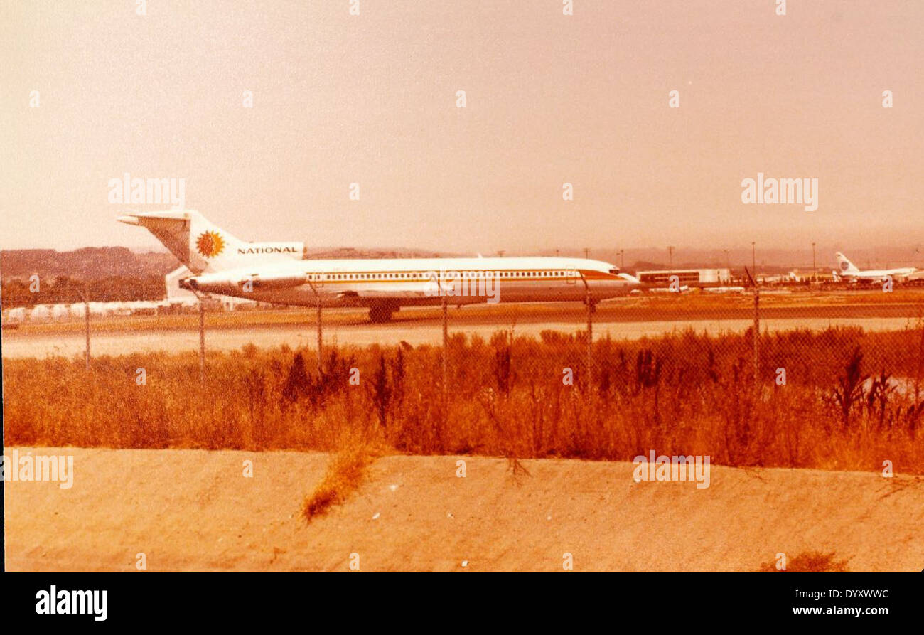 Boeing 727 200 hi-res stock photography and images - Alamy