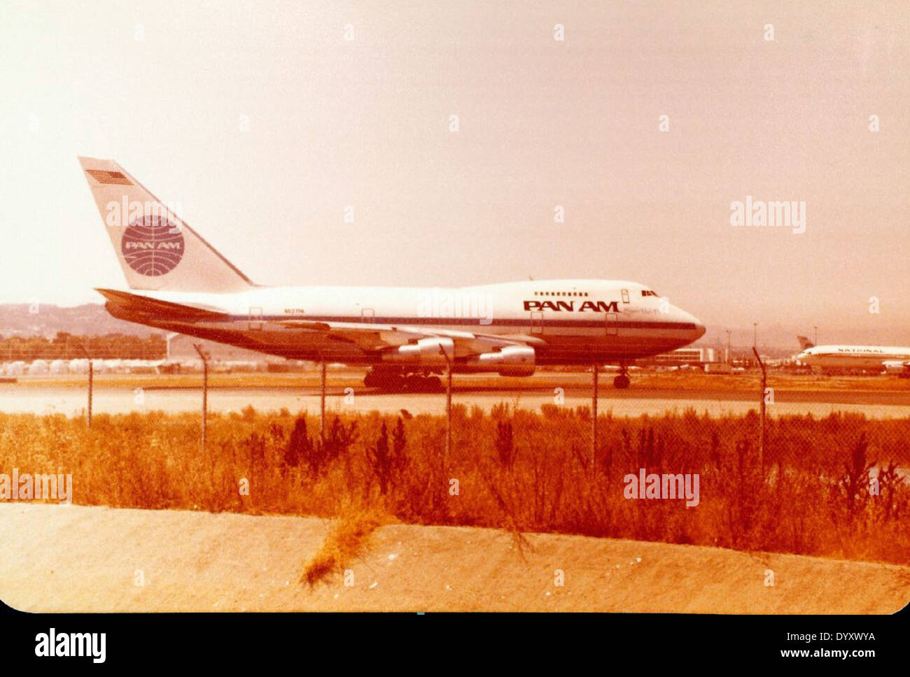 Boeing 747sp hi-res stock photography and images - Alamy