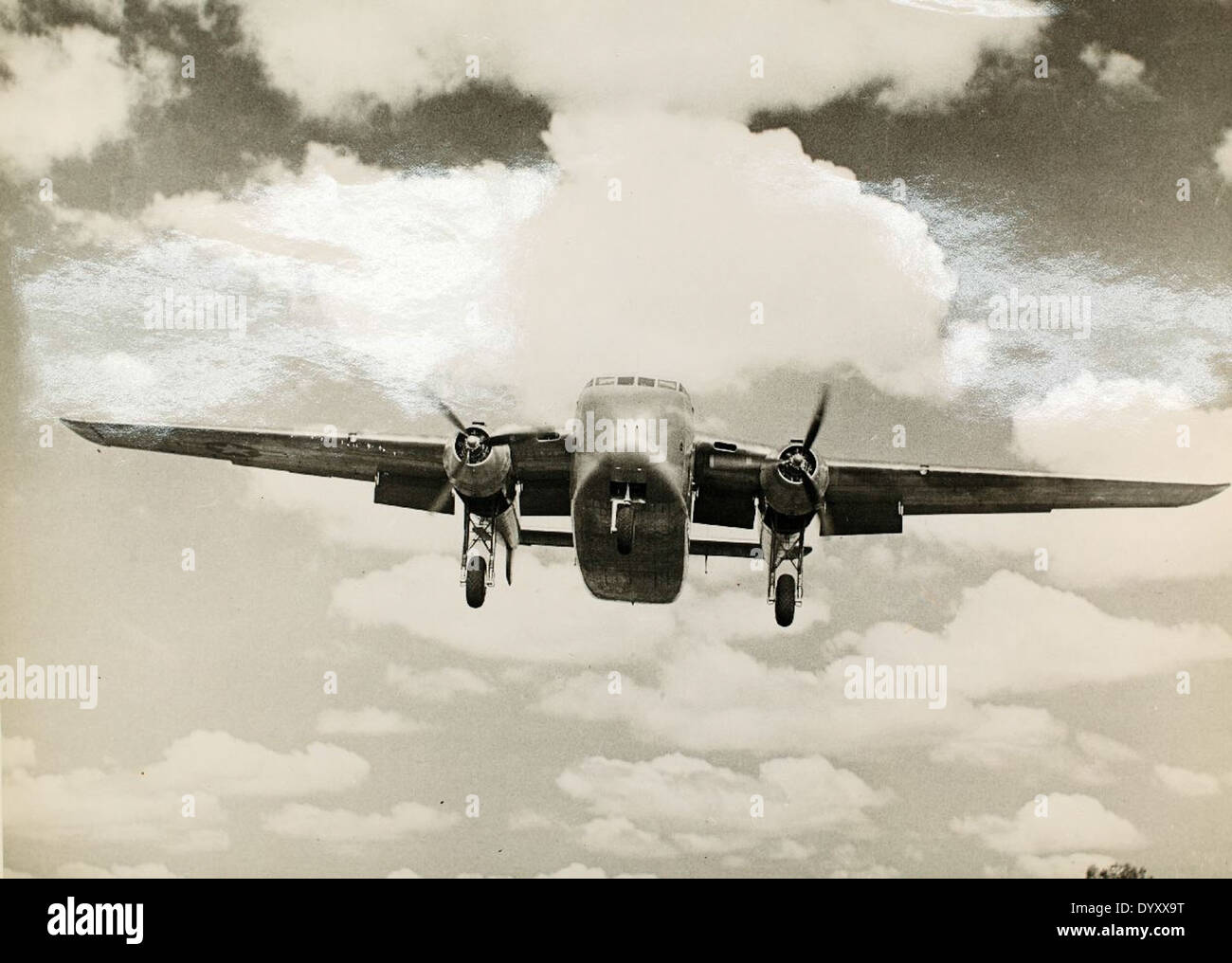 World war ii cargo plane hi-res stock photography and images - Alamy