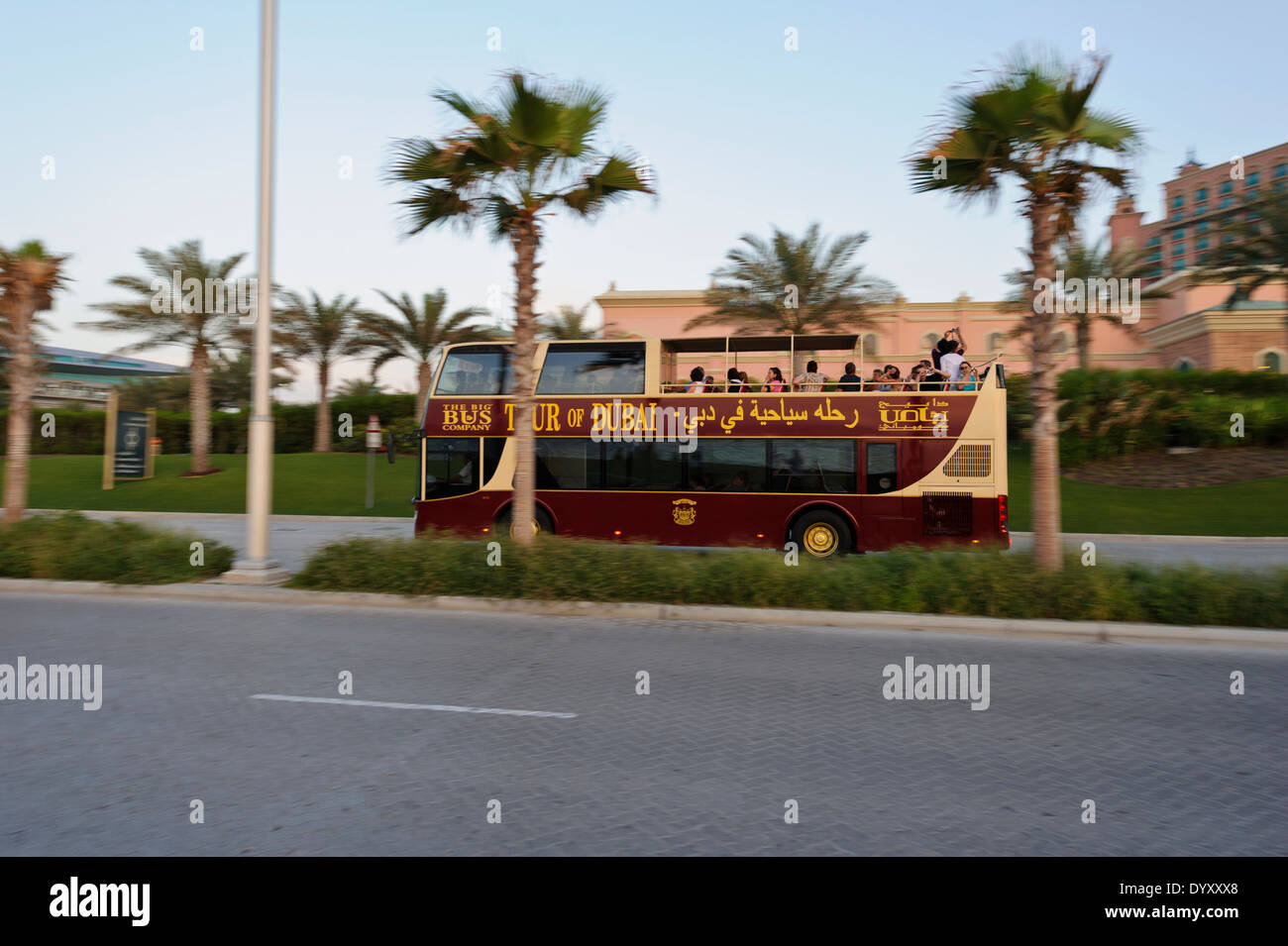 Dubai bus hi-res stock photography and images - Alamy