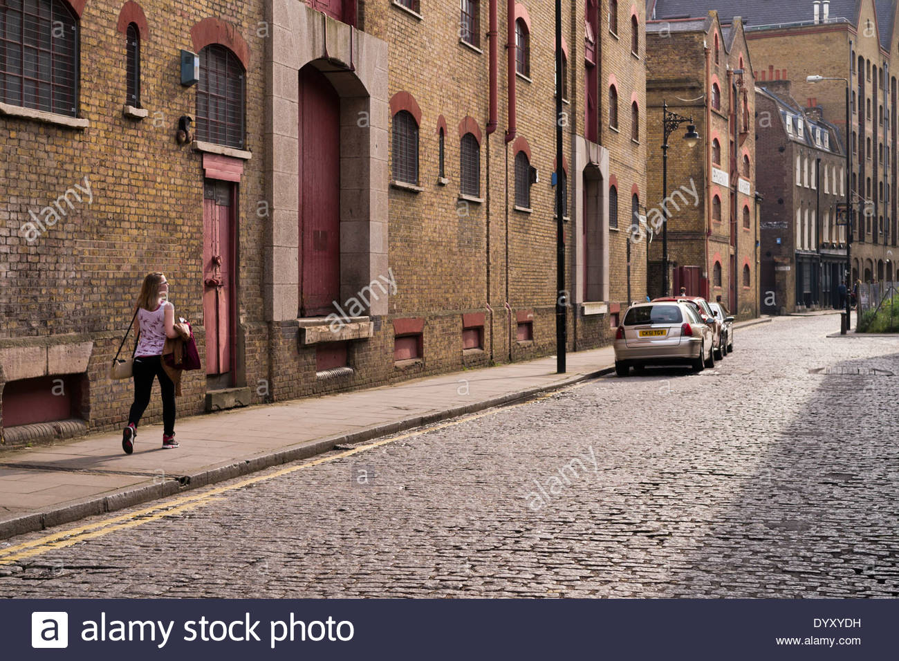 Wapping Street High Resolution Stock Photography and Images - Alamy
