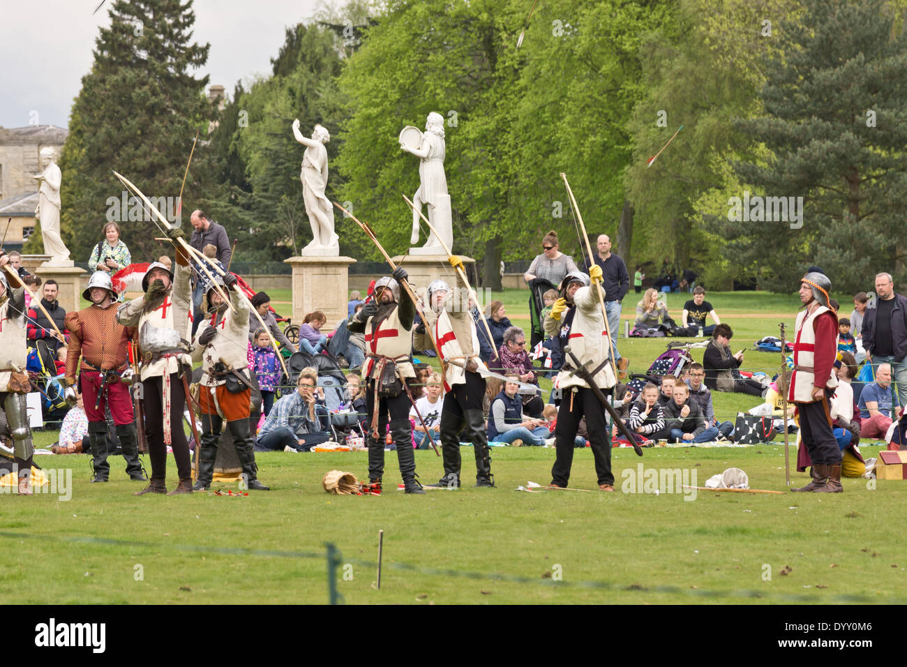 Medieval fire arrow hi-res stock photography and images - Alamy