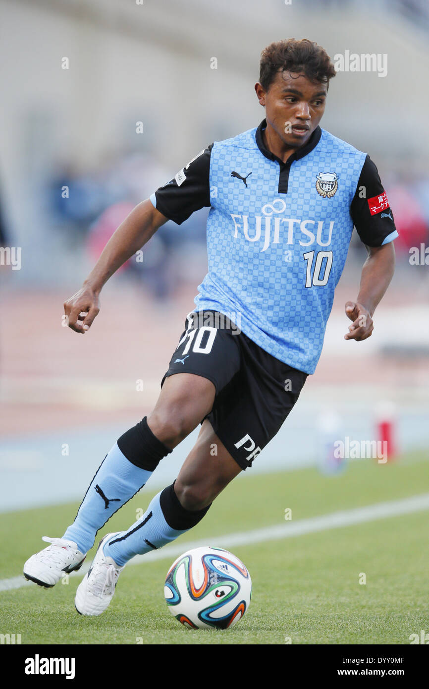 Todoroki Stadium, Kanagawa, Japan. 26th Apr, 2014. Renato (Frontale ...