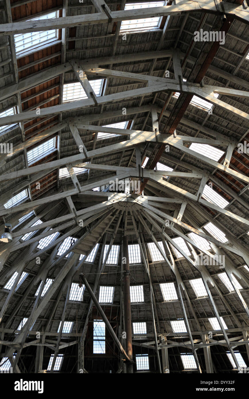 3 Slip was Europe’s largest wide span timber structure built in 1838 ...