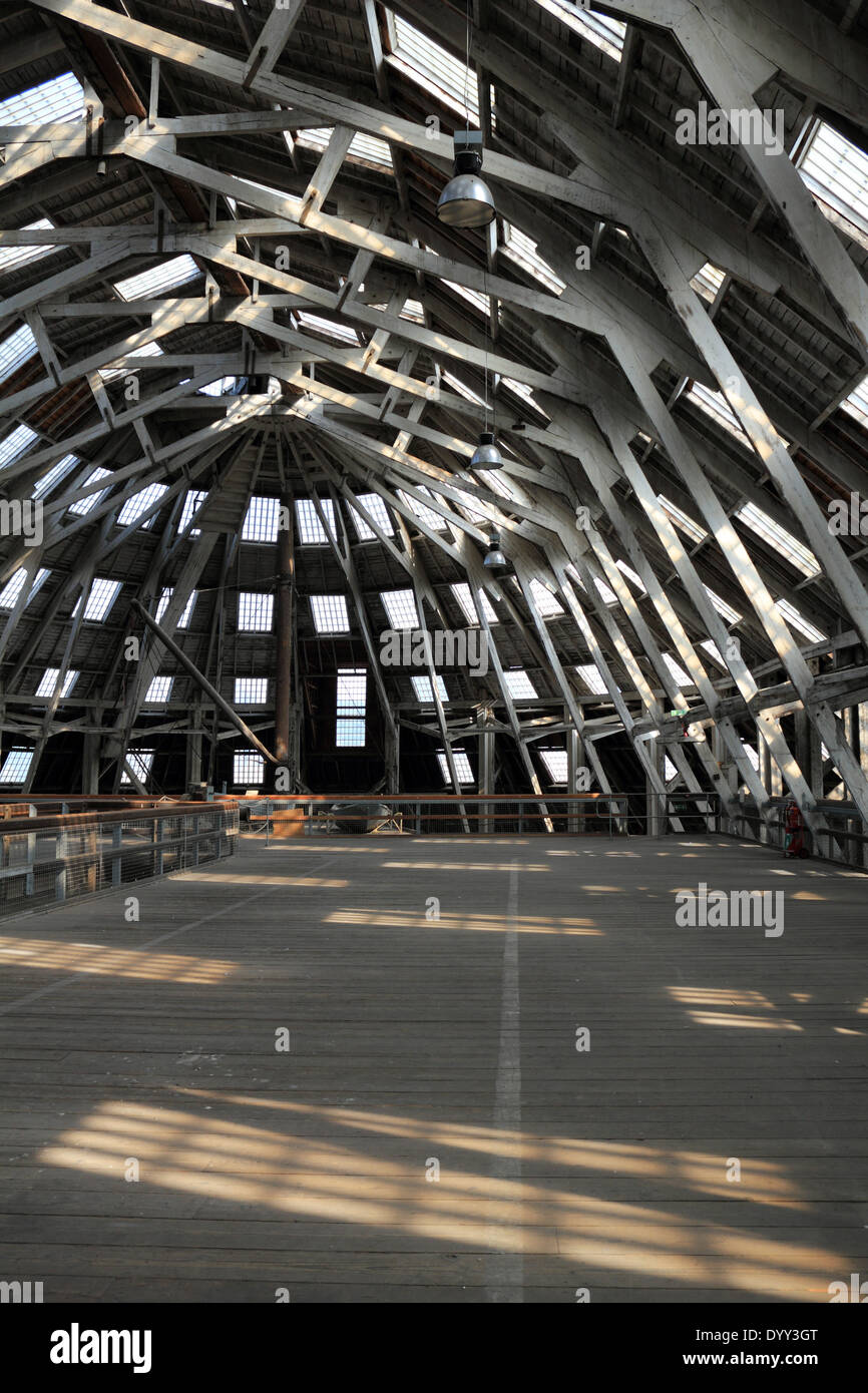 3 Slip was Europe’s largest wide span timber structure built in 1838 ...