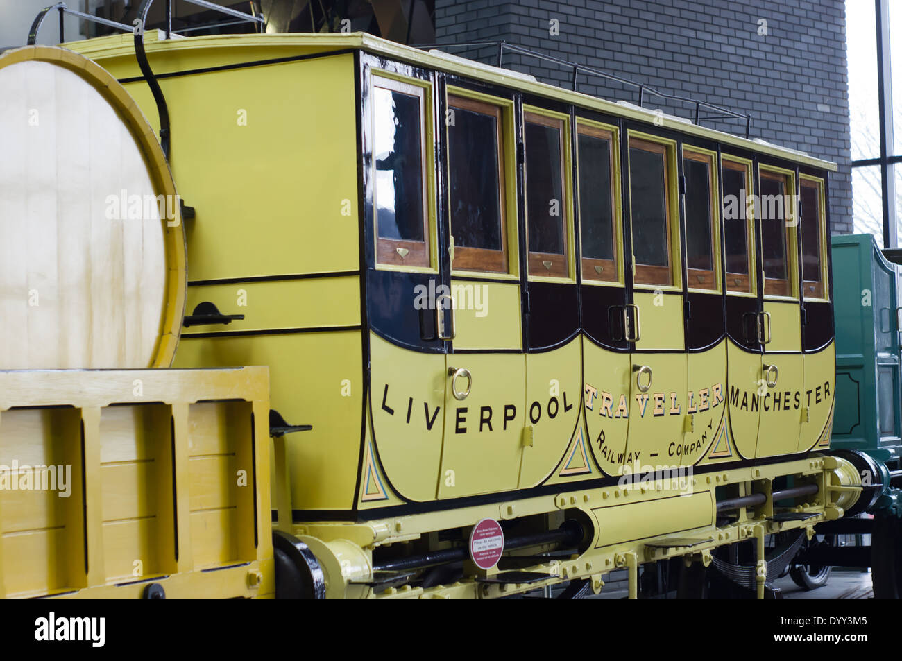 Steel railway carriage hi-res stock photography and images - Alamy