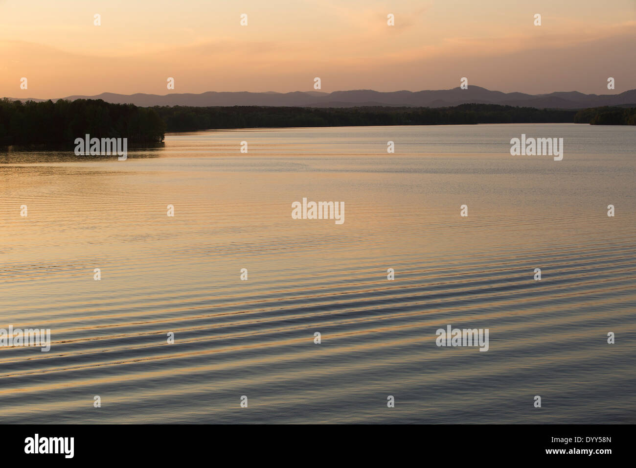 Robinson lake hi-res stock photography and images - Alamy