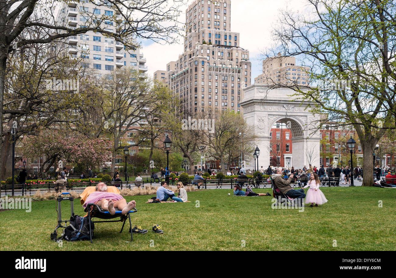 Spring lounge new york hi-res stock photography and images - Alamy