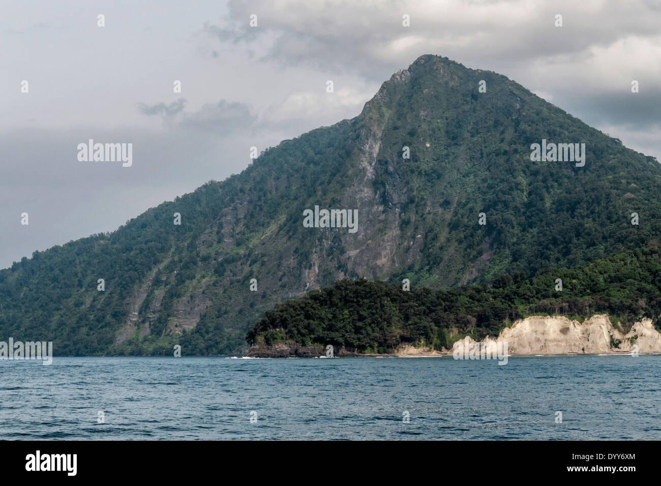Krakatoa remnant hi-res stock photography and images - Alamy