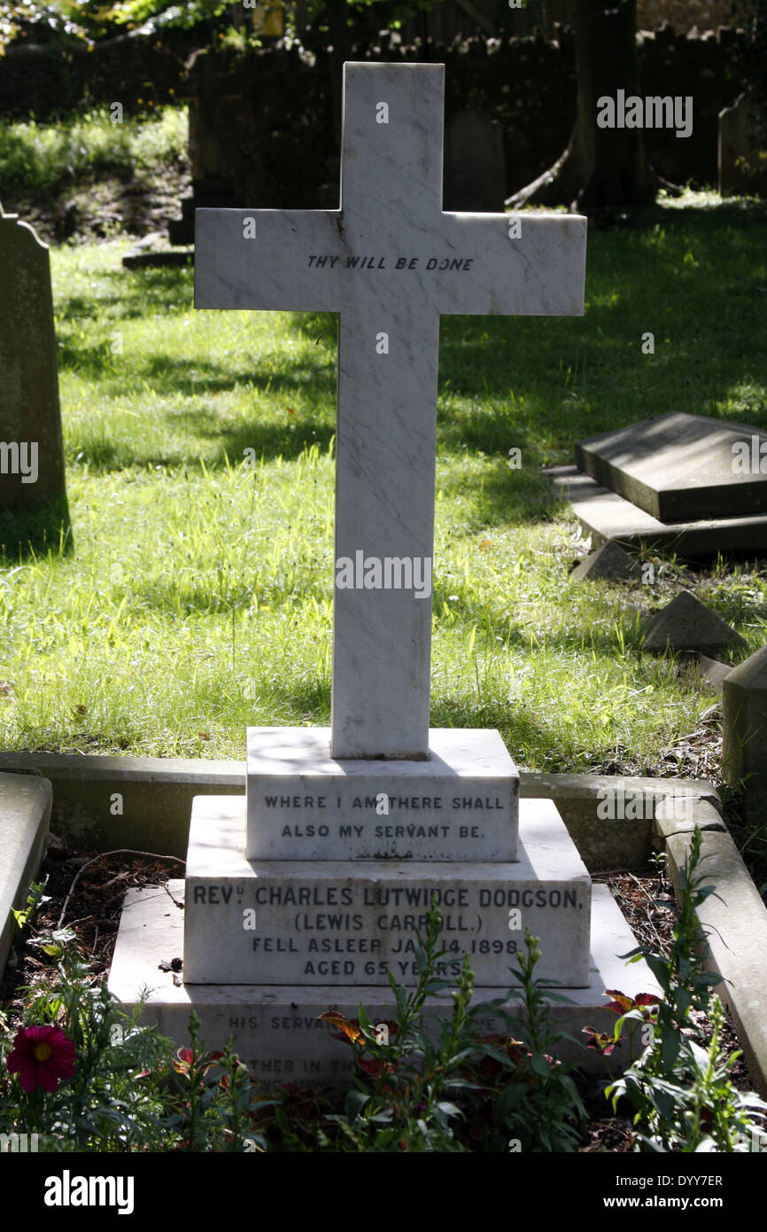The grave and final resting place of Author Lewis Carroll Stock Photo ...