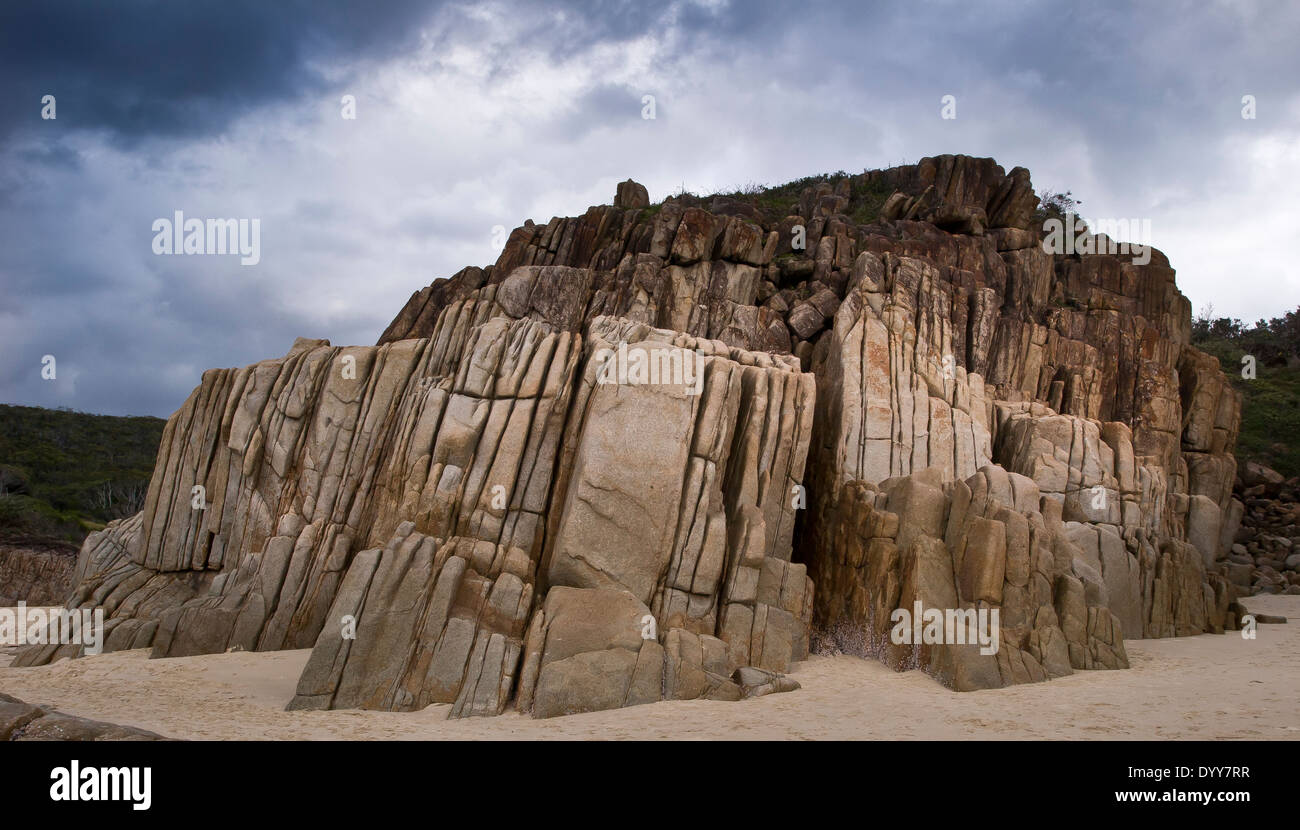 Worn rocks hi-res stock photography and images - Alamy