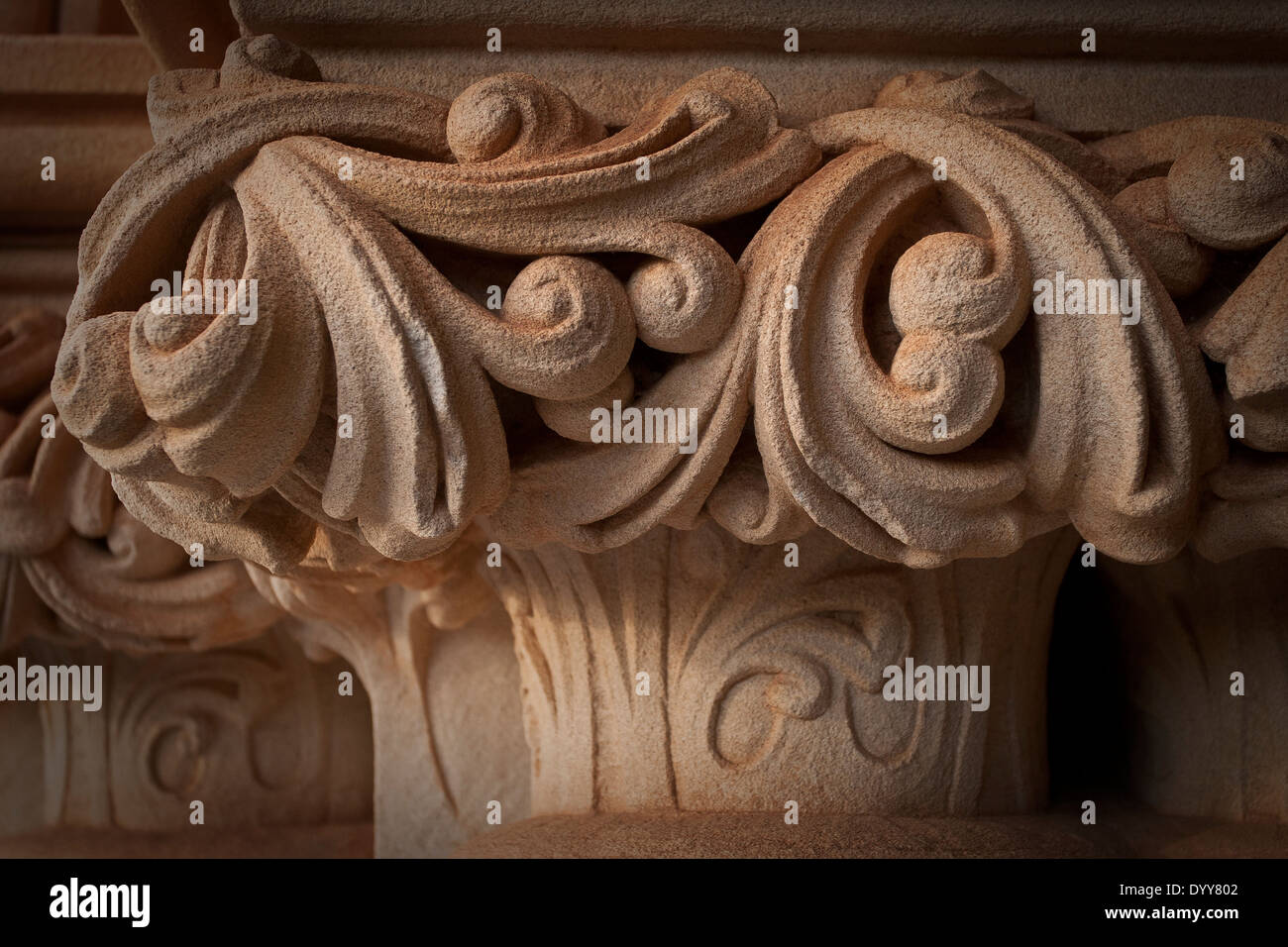 Ornate sculptural details hi-res stock photography and images - Alamy