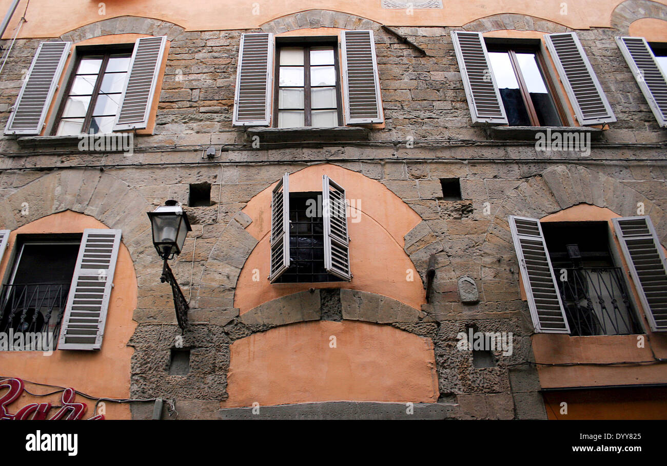 Open shutters hi-res stock photography and images - Alamy