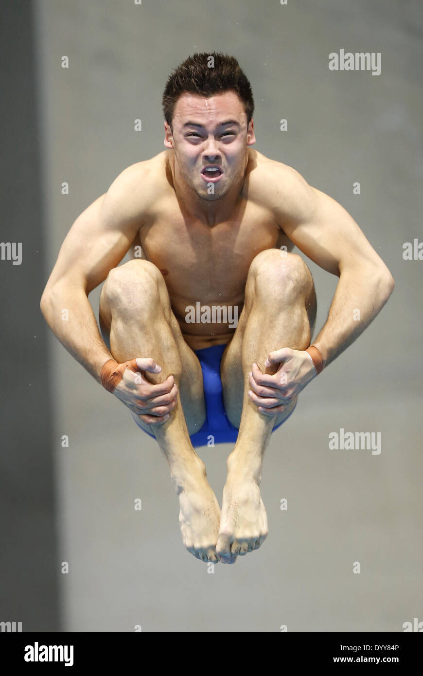 Tom daley diving platform hi-res stock photography and images - Alamy