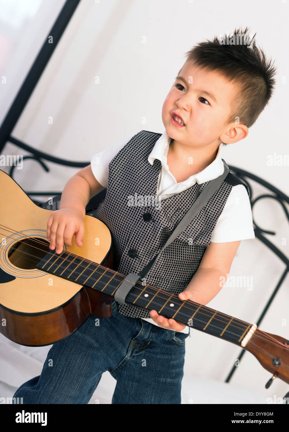 Musician boy hi-res stock photography and images - Alamy