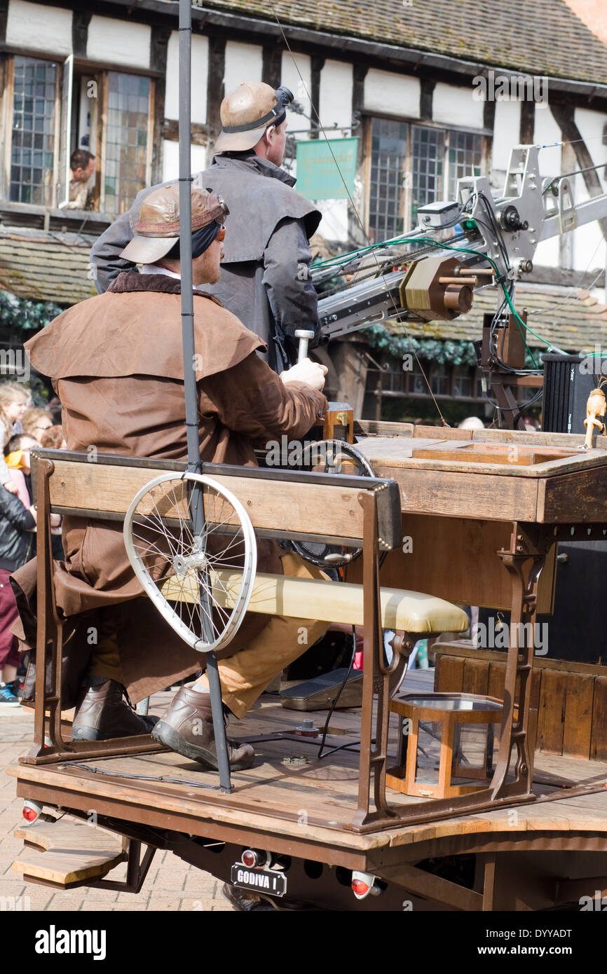 20ft puppet of lady godiva hi-res stock photography and images - Alamy