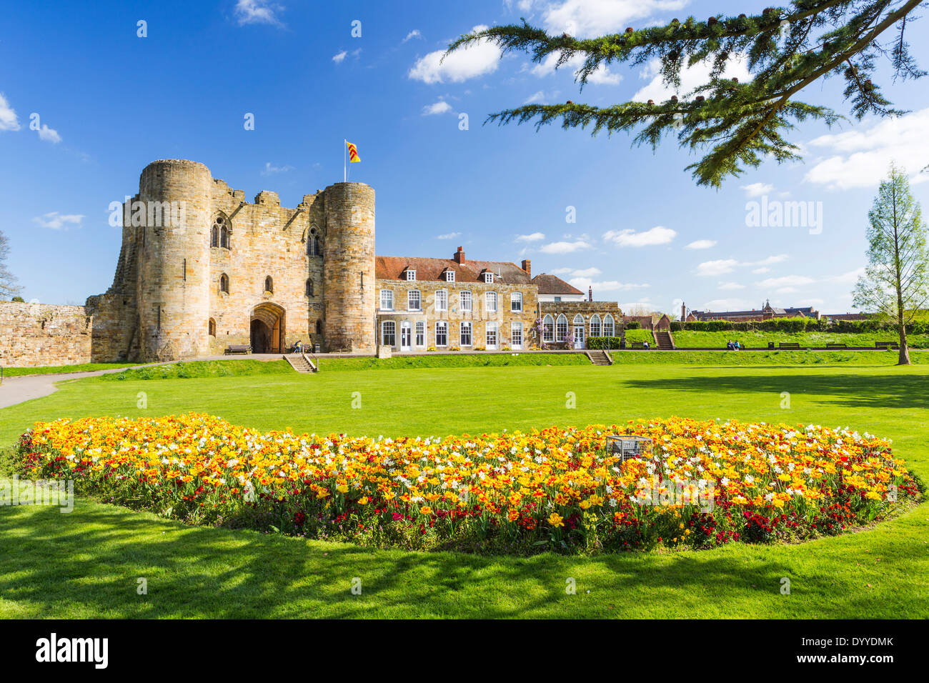 Tonbridge hi-res stock photography and images - Alamy